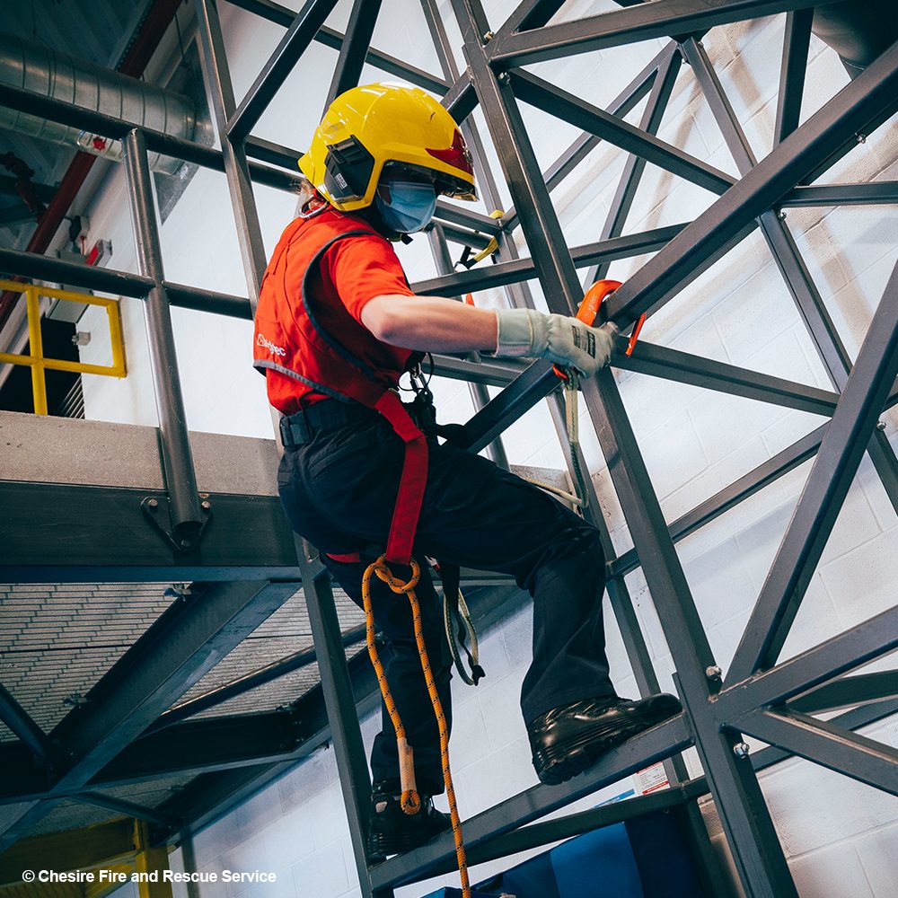 Using Height Safety & Rescue Equipment - HART | UK Wide